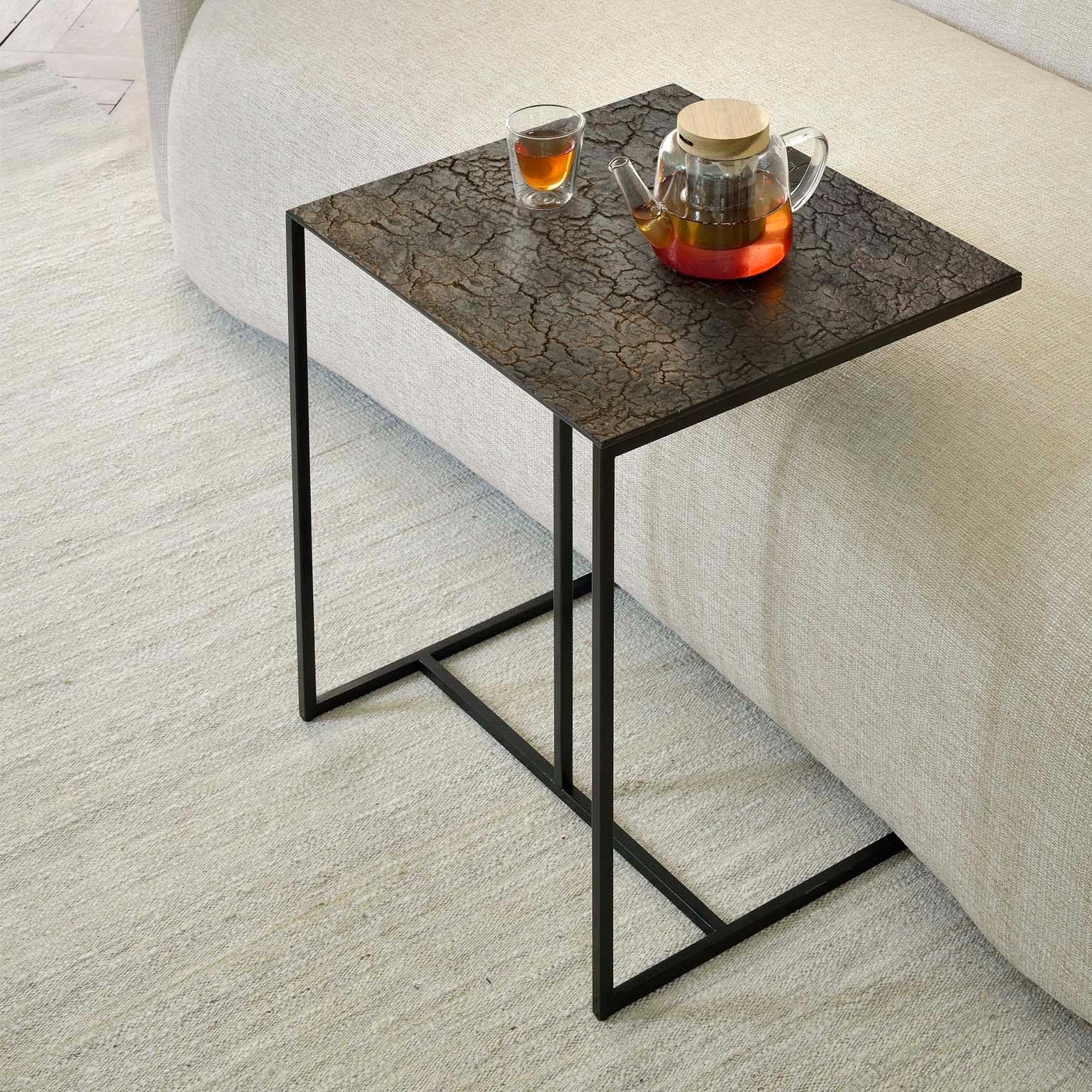 Triptic side table - lava | Live Light